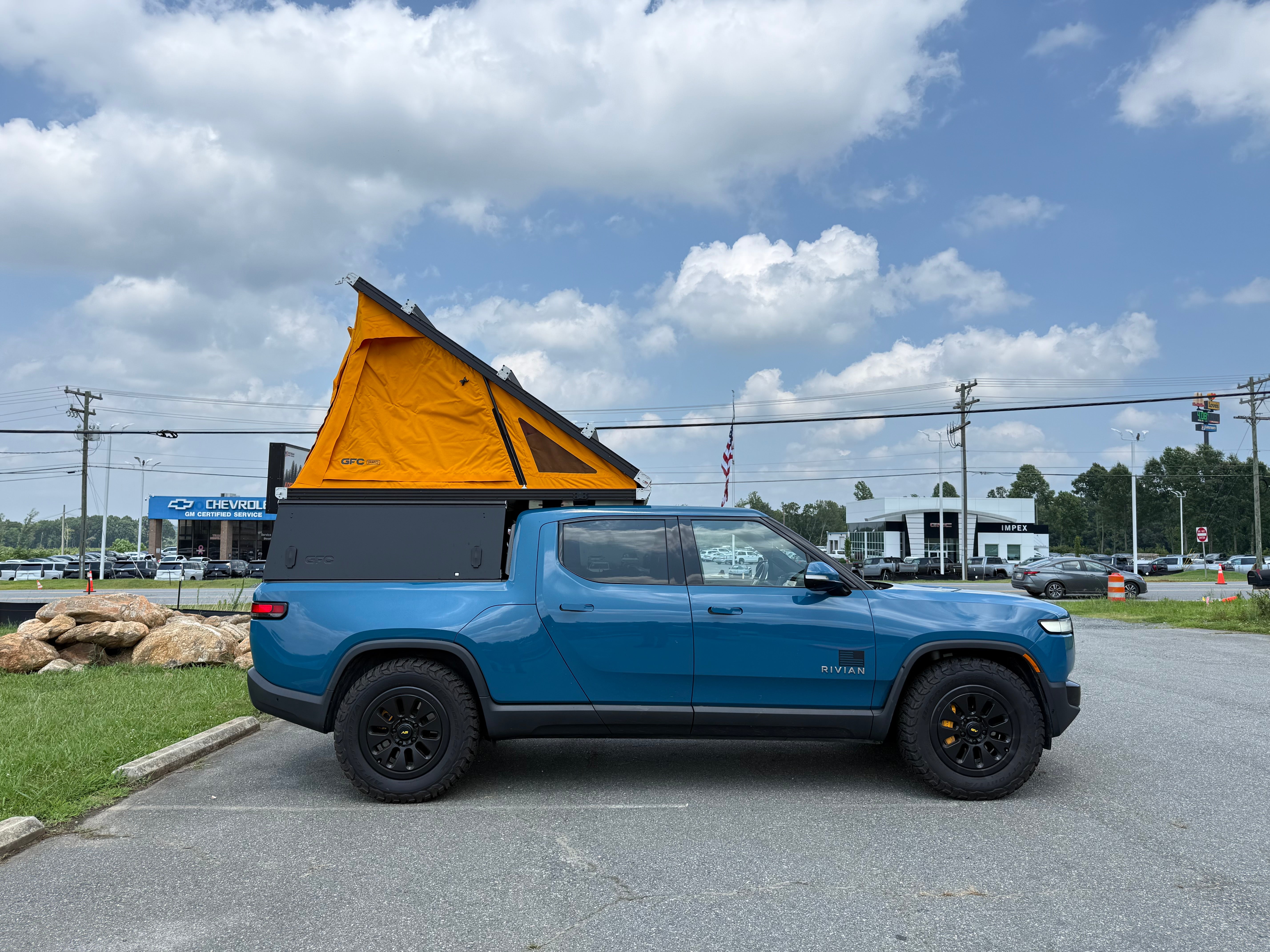 2025 Rivian R1T Camper - Build #7558 – GoFastCampers