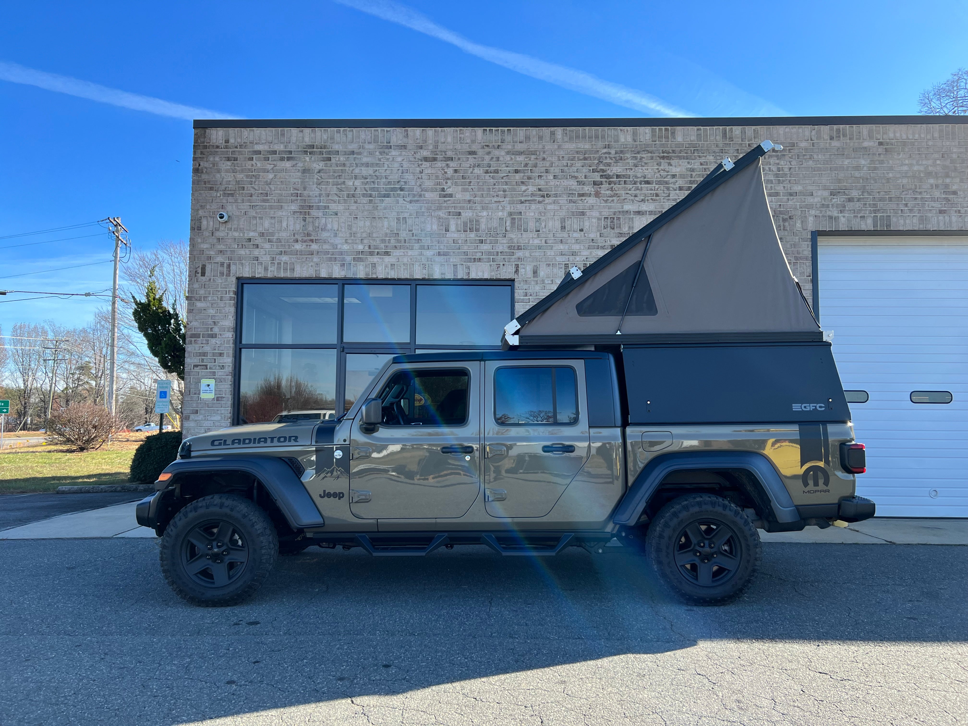 2023 Jeep Gladiator Camper - Build #5720 – GoFastCampers