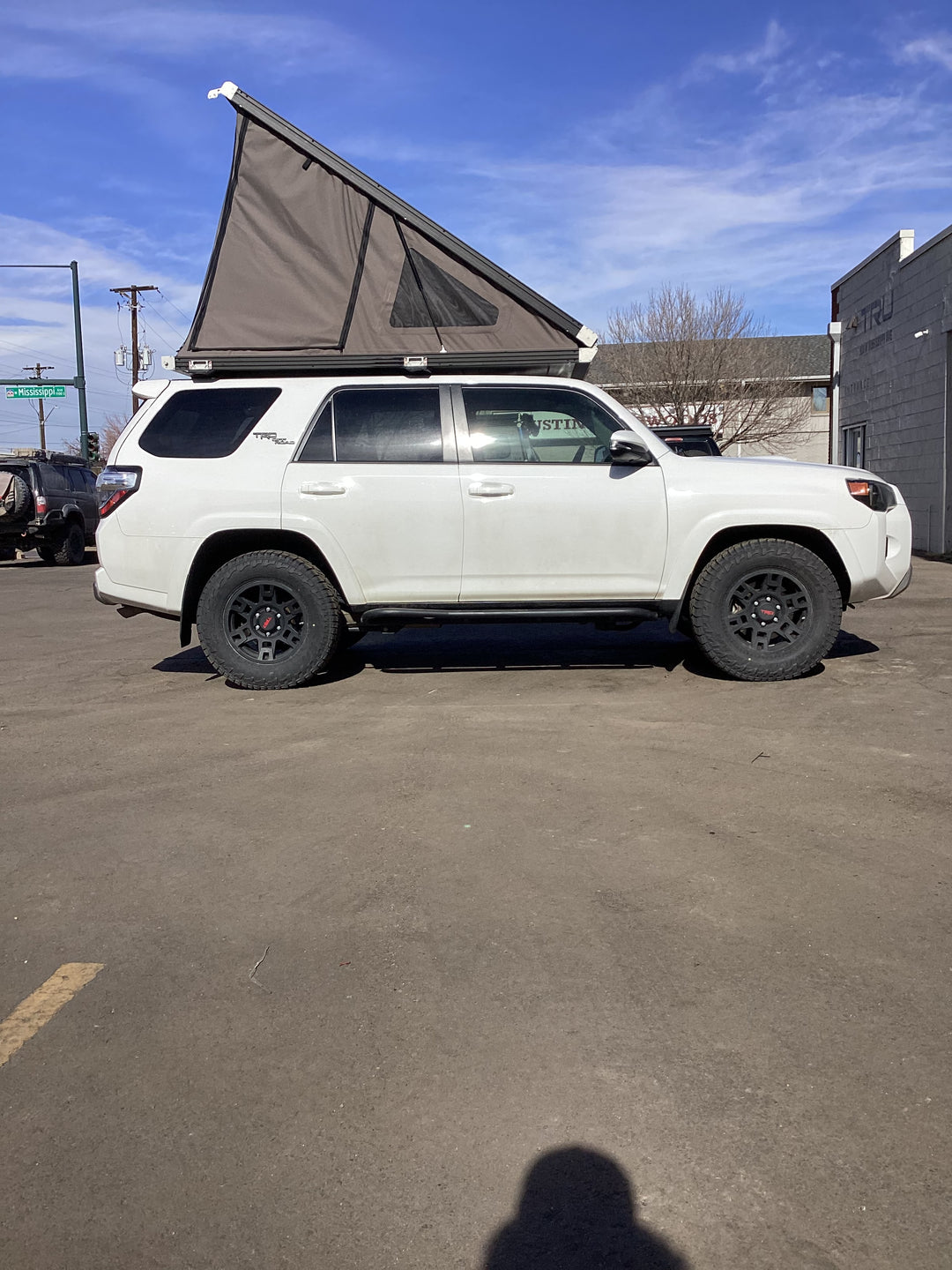 2020 Toyota 4Runner Rooftop Tent (RTT) - Build #803 – GoFastCampers