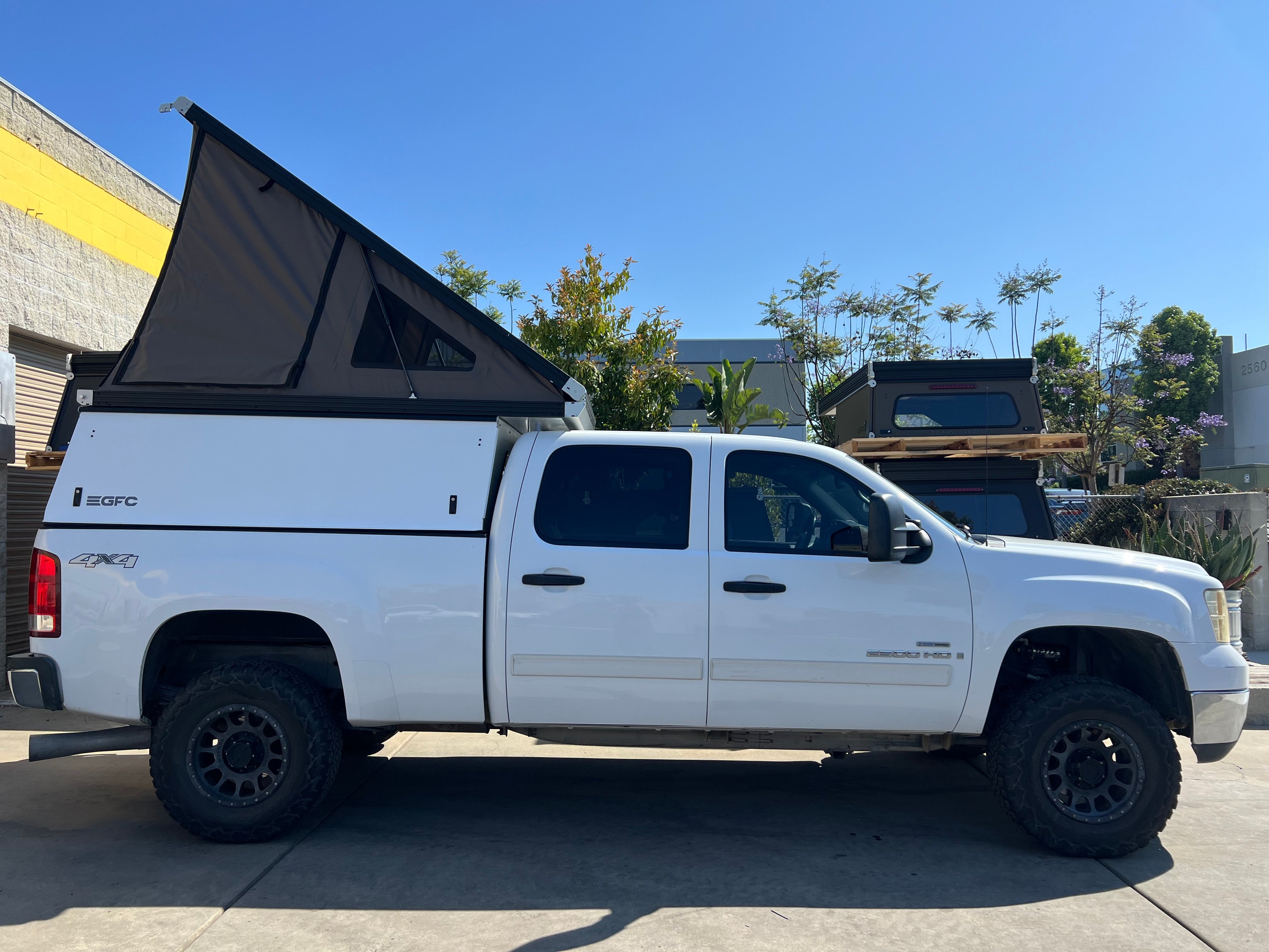 2007 GMC Sierra Camper - Build #6062 – GoFastCampers